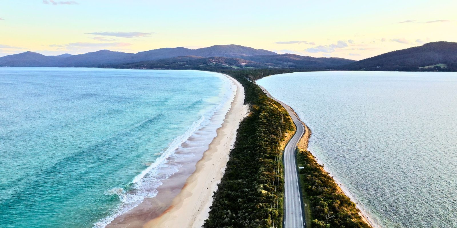 Eastern Australia and Tasmania : Scenic Beauty and Culture